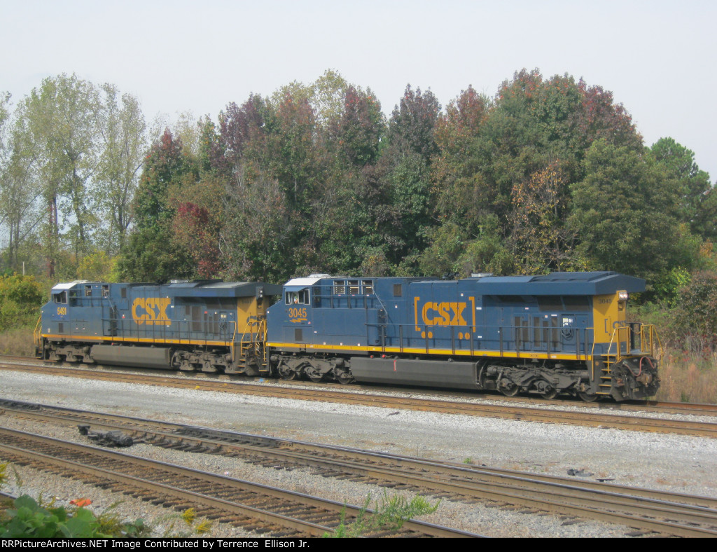 CSX ES40DC 5491 & CSX ES44AC 3045 Pic 3